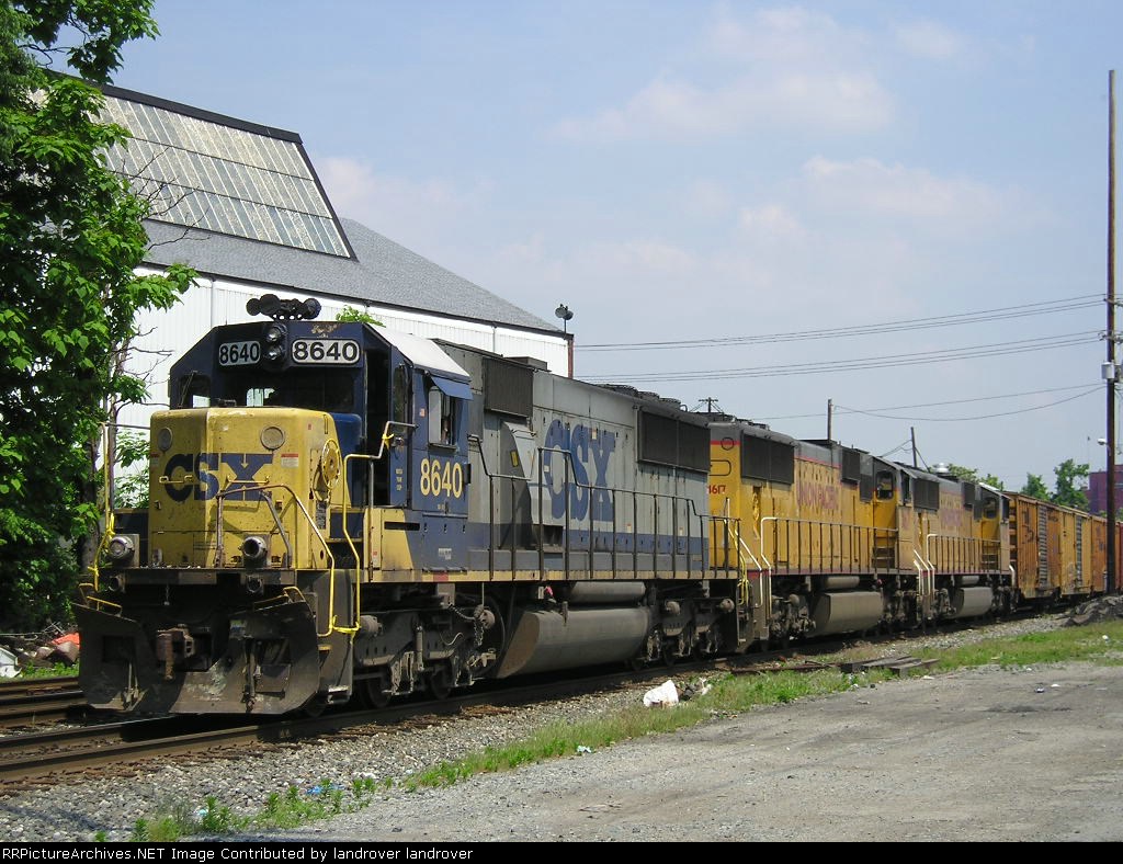 CSXT 8640